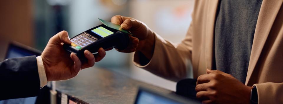 Best Multi-Currency Card for Travel (2025) | Direct Asia